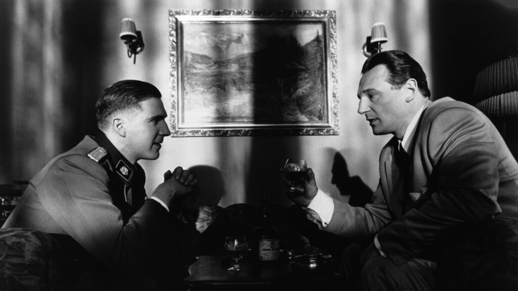 Schindler’s List Review: Menceritakan Sejarah Kelam Holocaust - Cultura